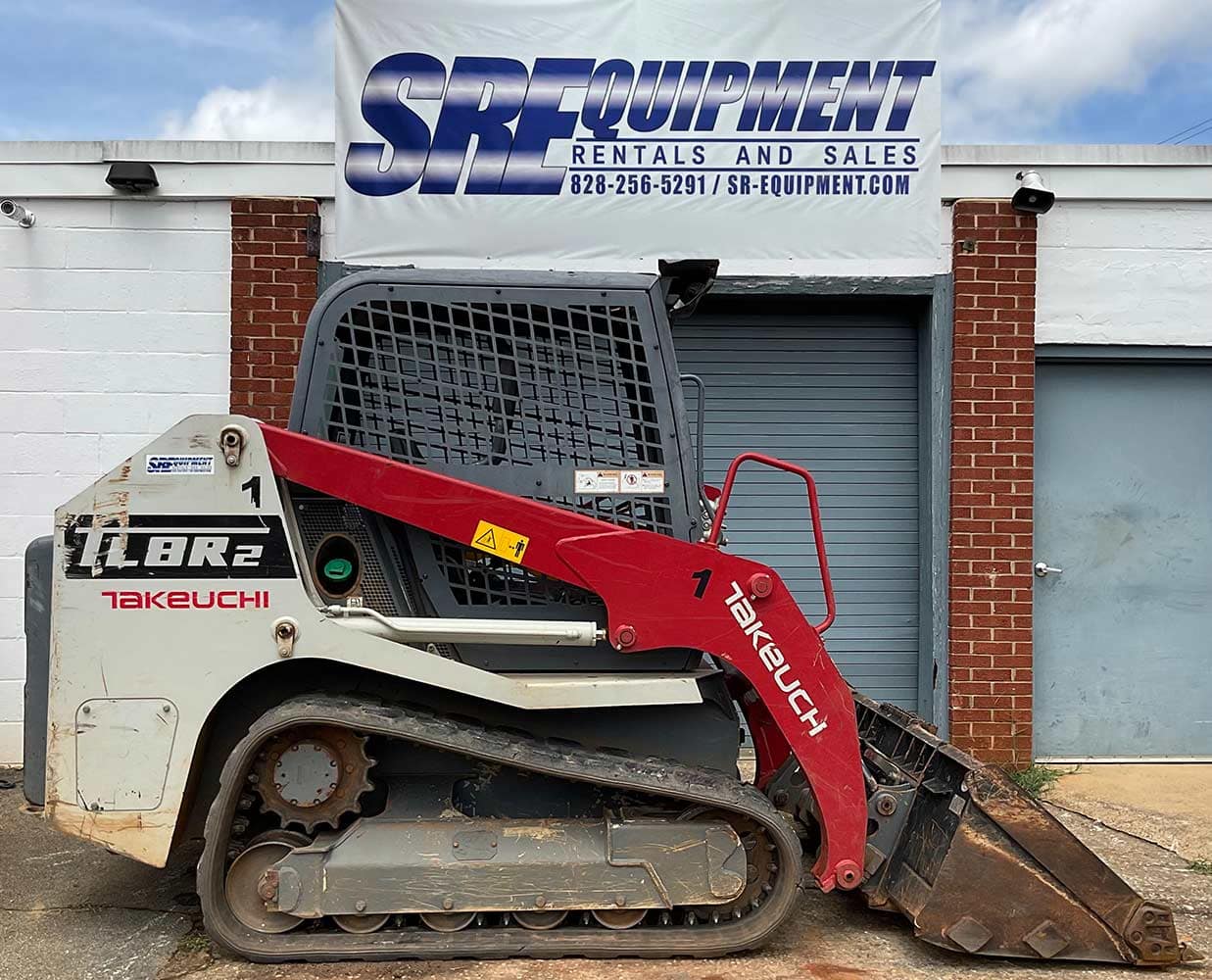 Takeuchi TL8R2 SkidSteer – Springs Road Equipment Rentals & Sales